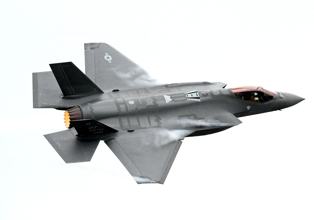 [2017년 3월호] F-35 JSF, F-16을 20대 1로 이겼다